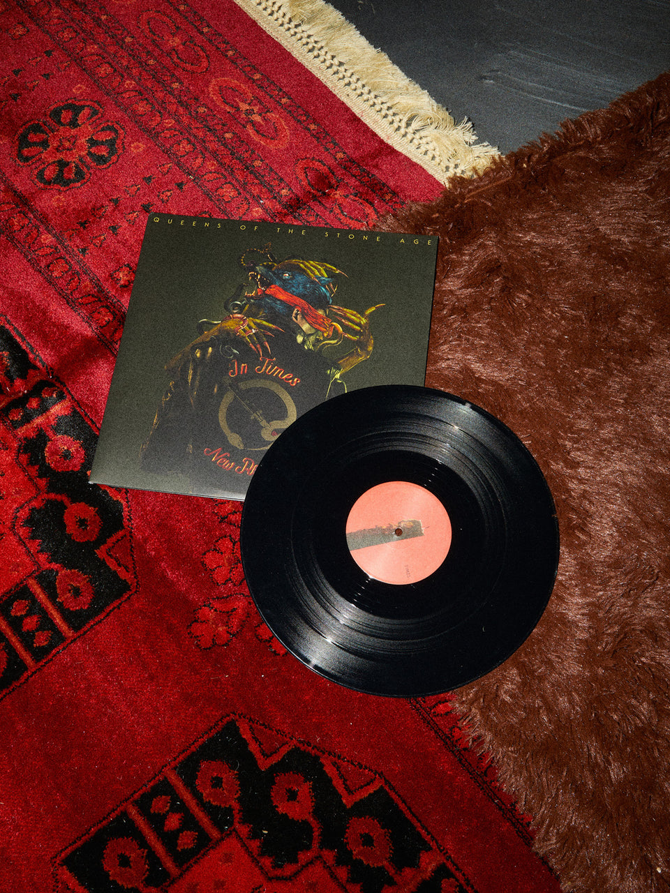 Queens of the Stone Age Official Store: Shop Merchandise & Music